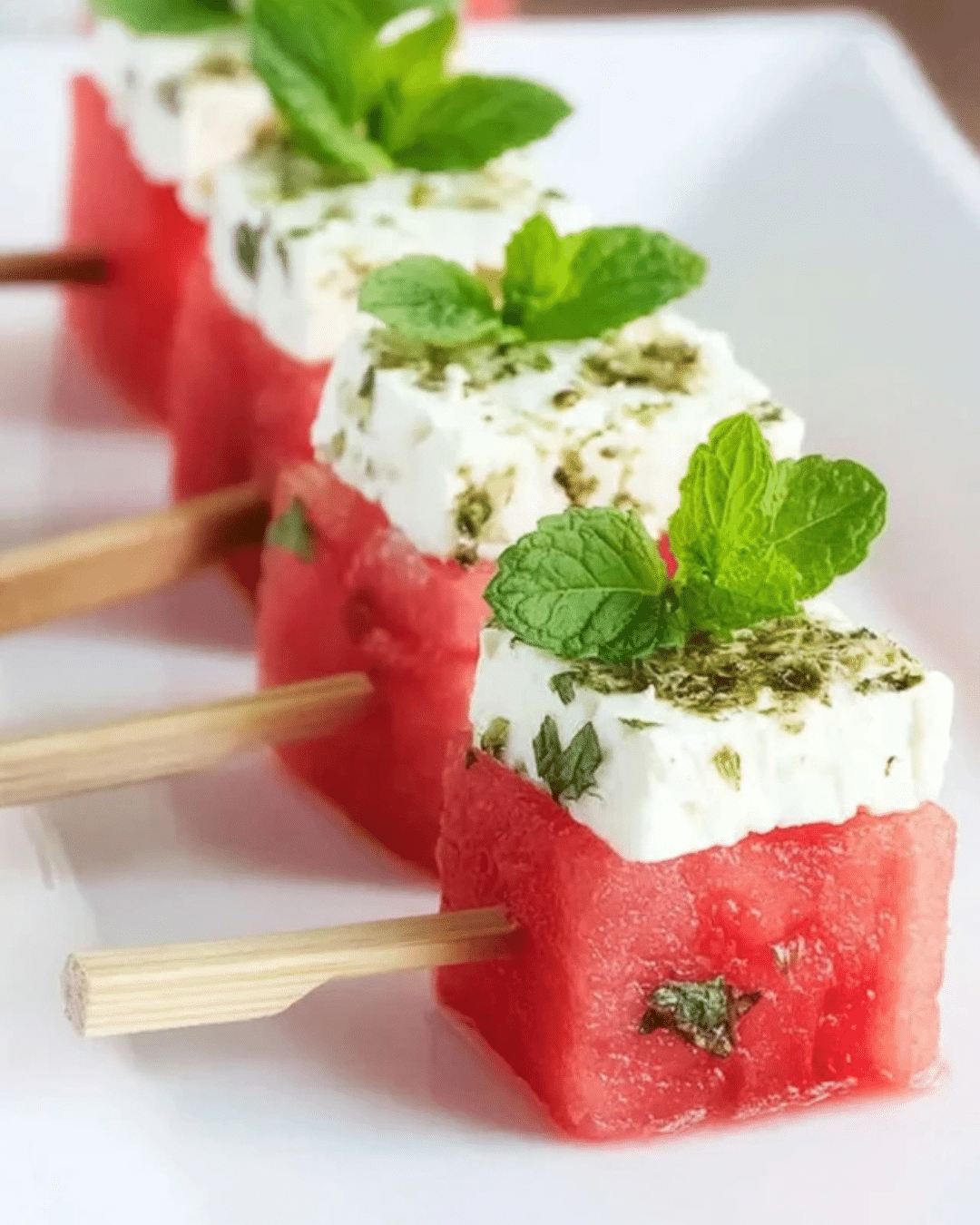 Watermelon Feta Skewers – Easy Healthy and Delicious - BasCooking